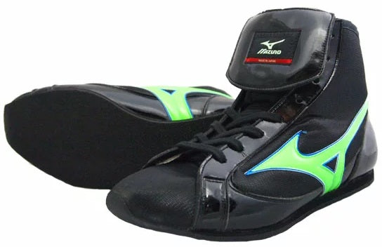 Mizuno Low-Cut Boxing Shoes - Black · Green – WJapan Boxing